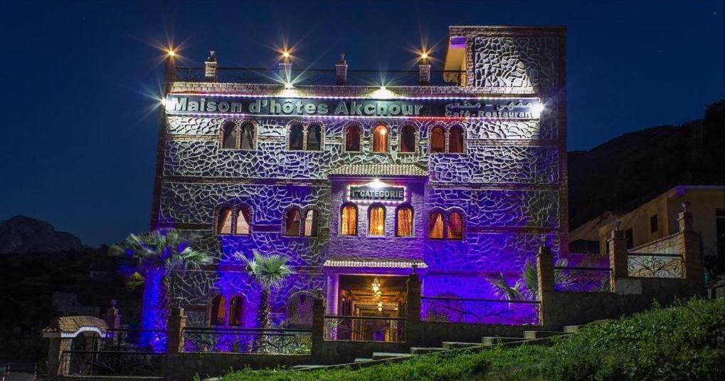 Maison d'hôtes akchour, Hotel-Café-Restaurant